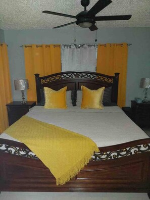 1 quarto, ferro/tábua de engomar, Wi-fi grátis, roupa de cama fornecida 