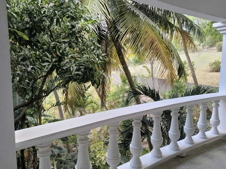 SuĆte empresarial | TerraƧo/pĆ”tio