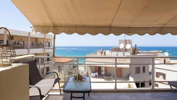 Penthouse, vista para o mar | Varanda