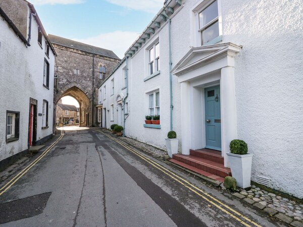 1 Tower House - Cartmel