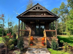 Casa, 1 quarto, cozinha (Pet-Friendly) | Roupas de cama premium, edredons de pluma, camas com colchões pillow-top