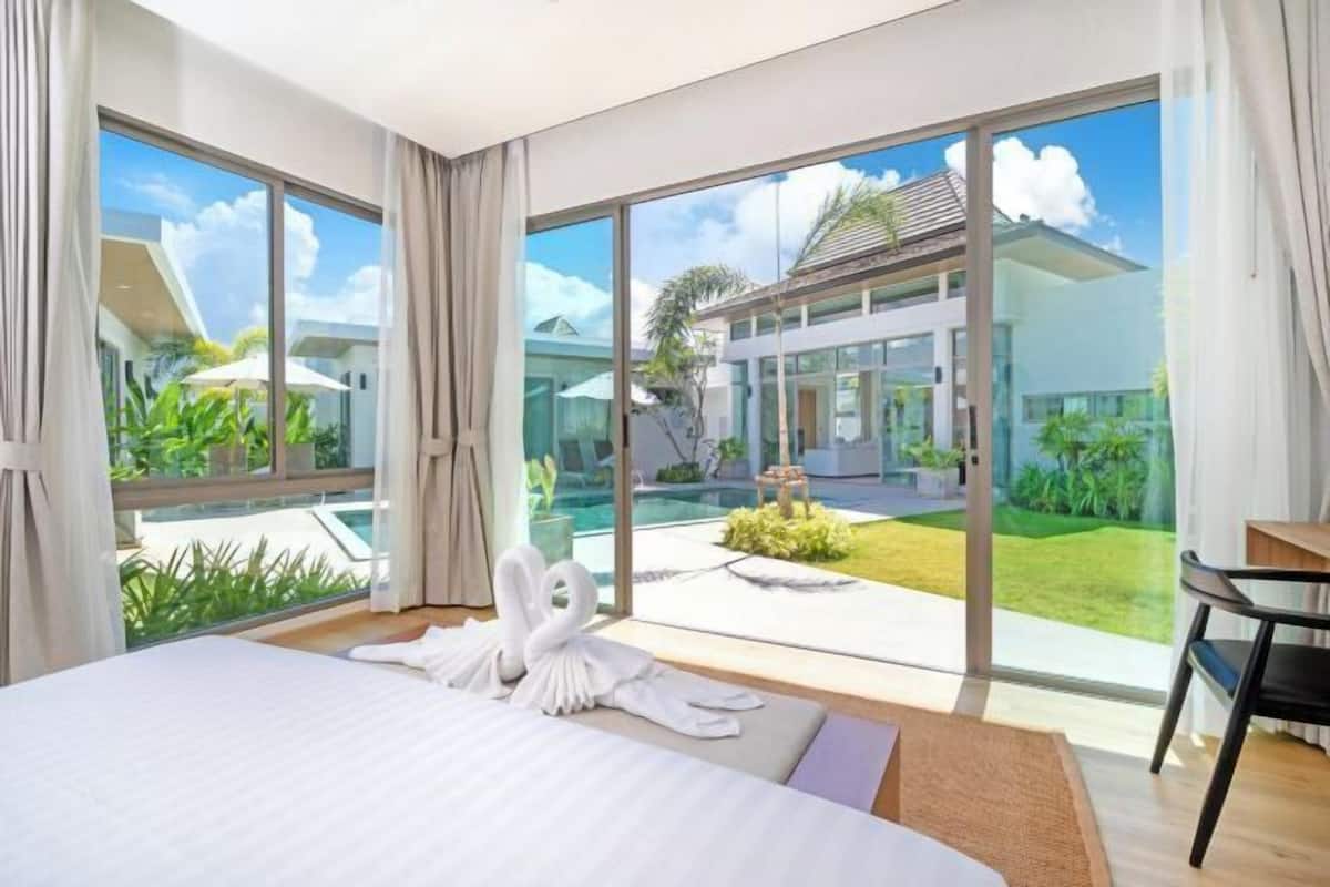 Cortinas blackout, ferros/tábuas de passar roupa, Wi-Fi de cortesia