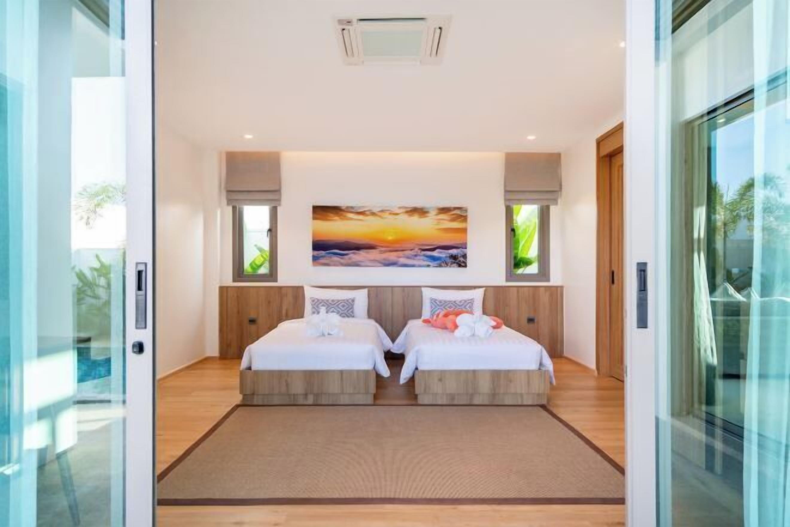 Cortinas blackout, ferros/tábuas de passar roupa, Wi-Fi de cortesia