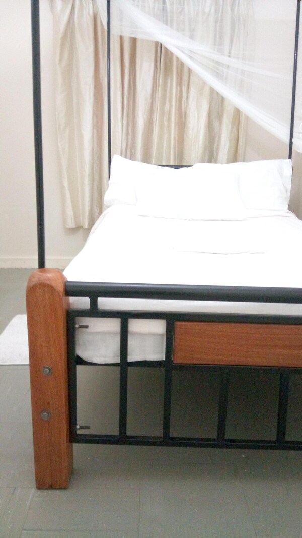 Homerez - Spacious House For 6 Ppl. With Balcony At Nairobi - Nairobi
