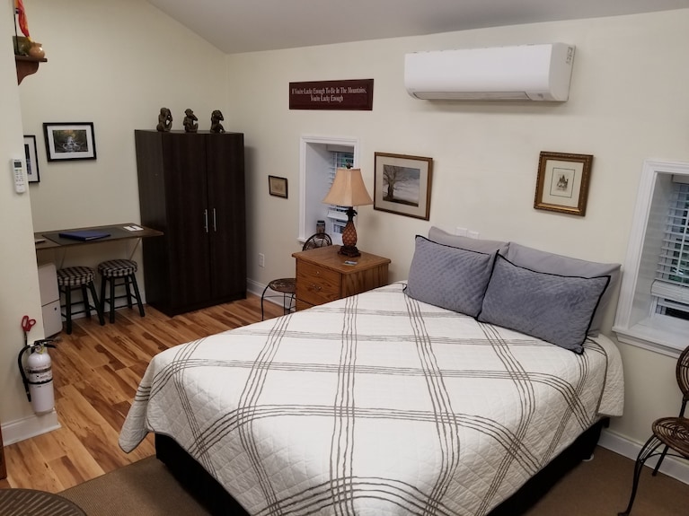 Cottage On Hamby - 클레이턴