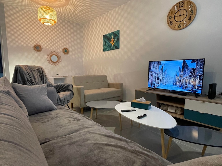 House 7 People - 3 Bedrooms - Montbard Center - "Chez Delphine Et Guillaume" - Montbard