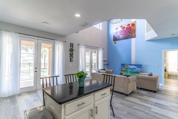 Casa (8523 Emerald Island) | Exterior