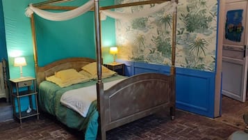 Quarto Quádruplo Deluxe | Roupa de alta qualidade, camas de colchão Select Comfort