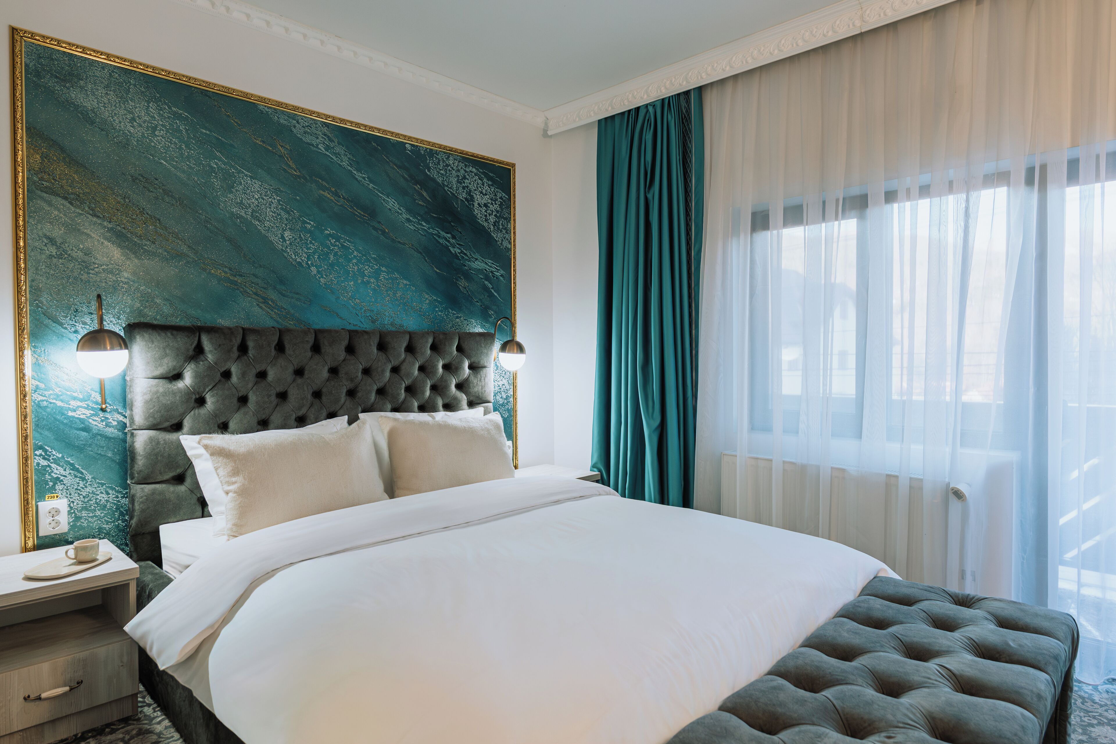 Quarto casal superior | Wi-Fi de cortesia, roupa de cama