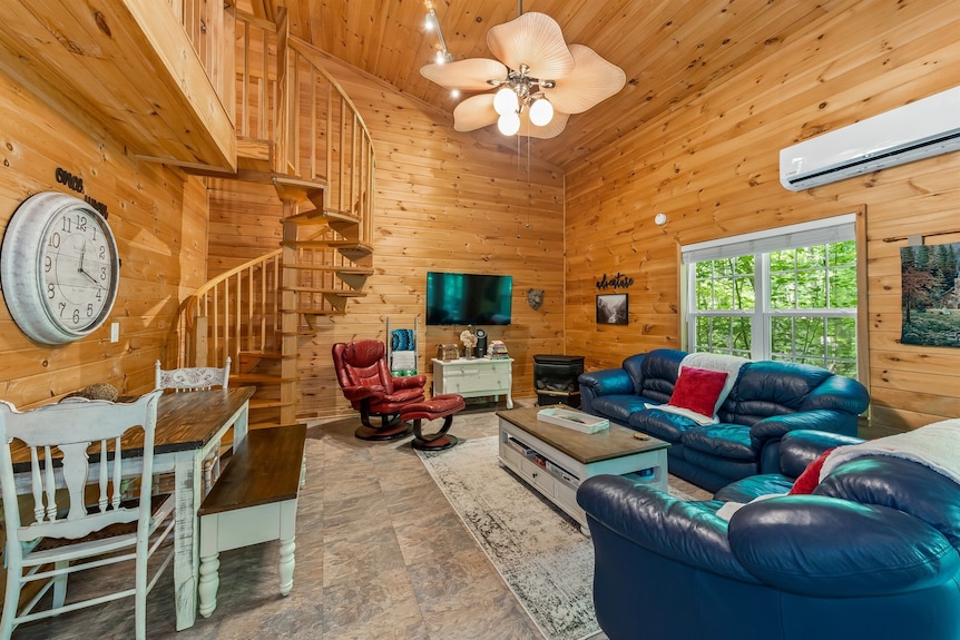 Serenity Escape Treehouse On 14 Acres With Easy Trails, Fire Pit And Hammock. - Alabama