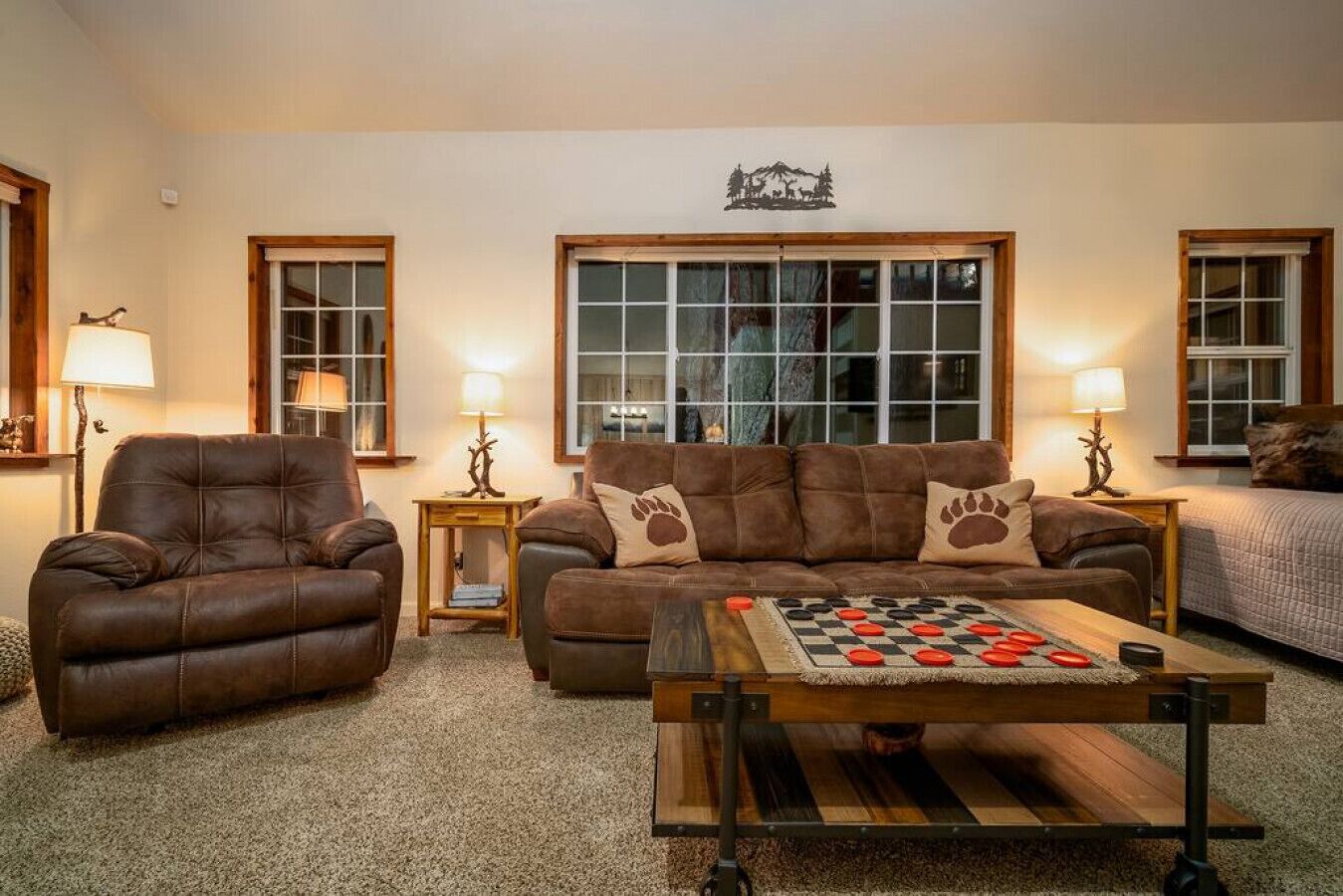 Hikers Paradise W/ Saltwater Hot Tub - Port Angeles, WA