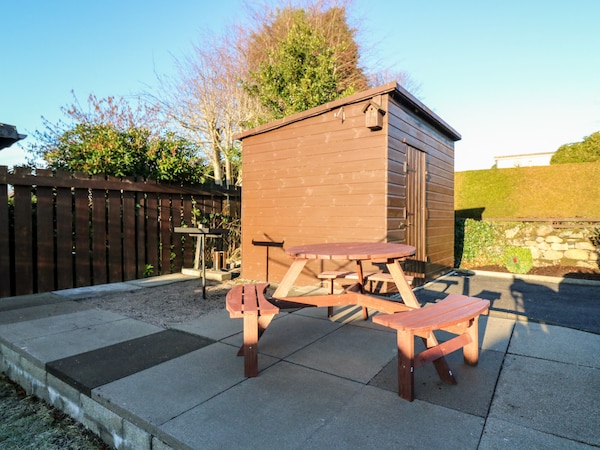 10 Annesley Park, Family Friendly, With A Garden In Torphins - Aboyne