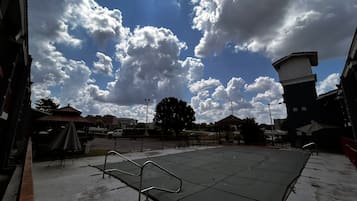Piscina exterior