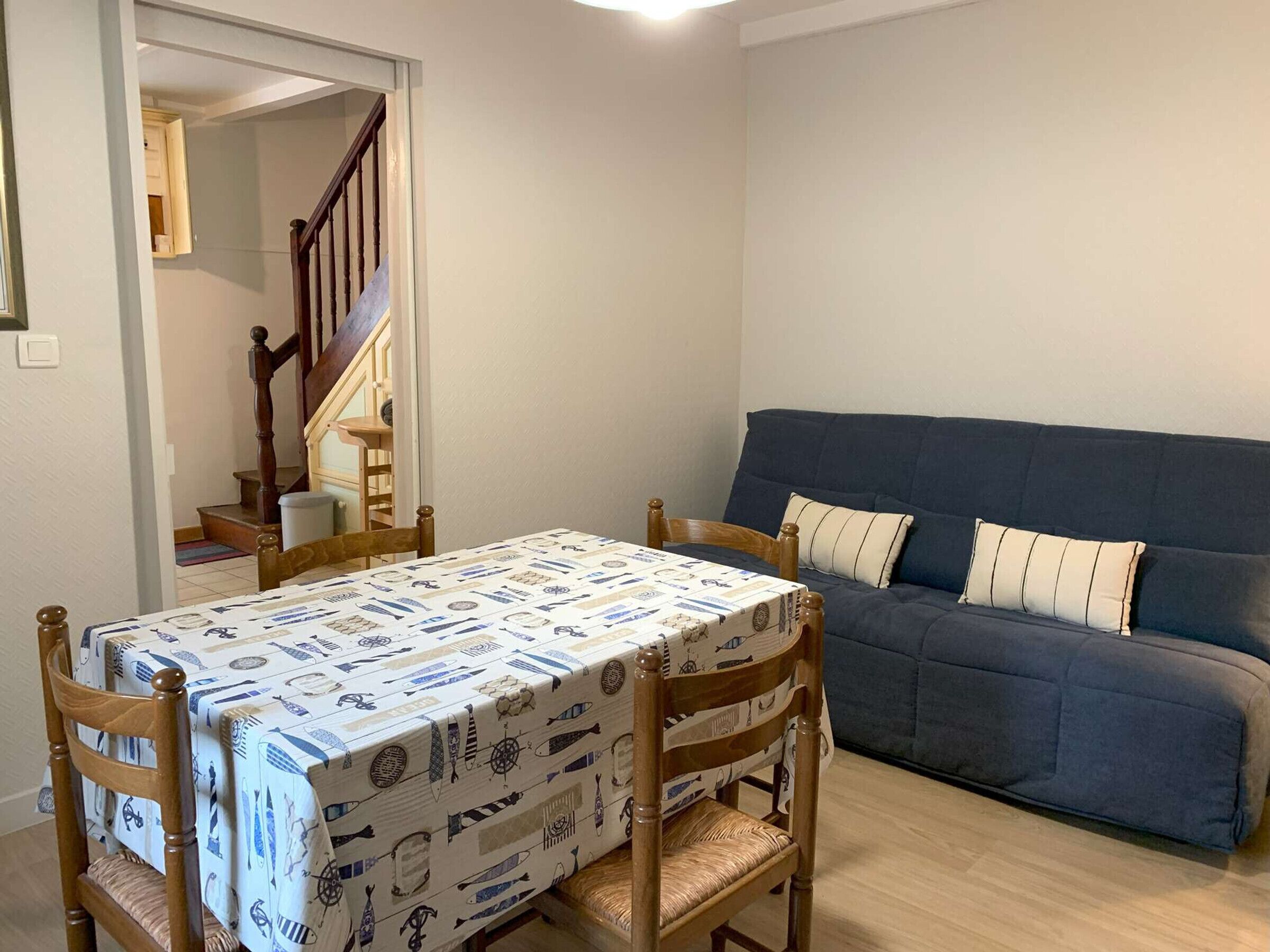 Maison à Perros-guirec Avec Wifi, Proche Centre-ville Et Plage, Cour Fermée, Parking Privé - Perros-Guirec