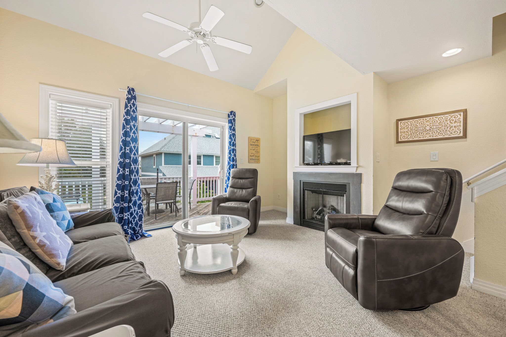 Good Vibes At Cambridge Cove Town Home, Family Fun Water Park, Beat Traffic With Flex-stay - Nags Head