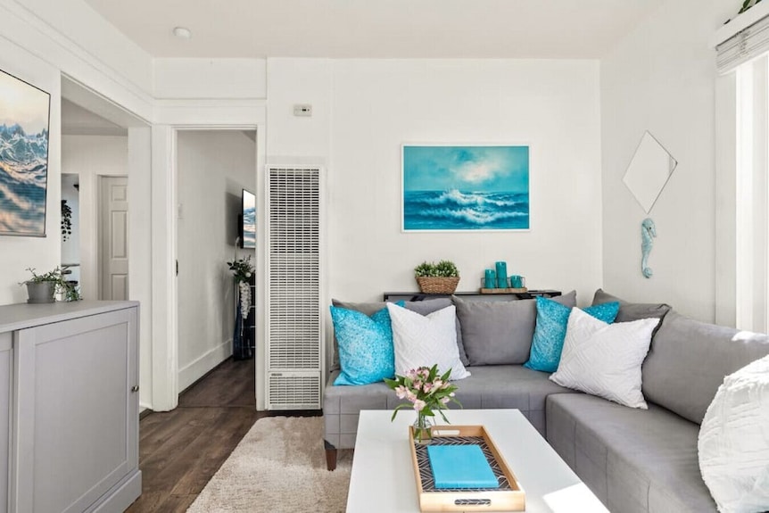 Charismatic Sea Cottage Near Beach & Entertainment - Los Angeles, CA