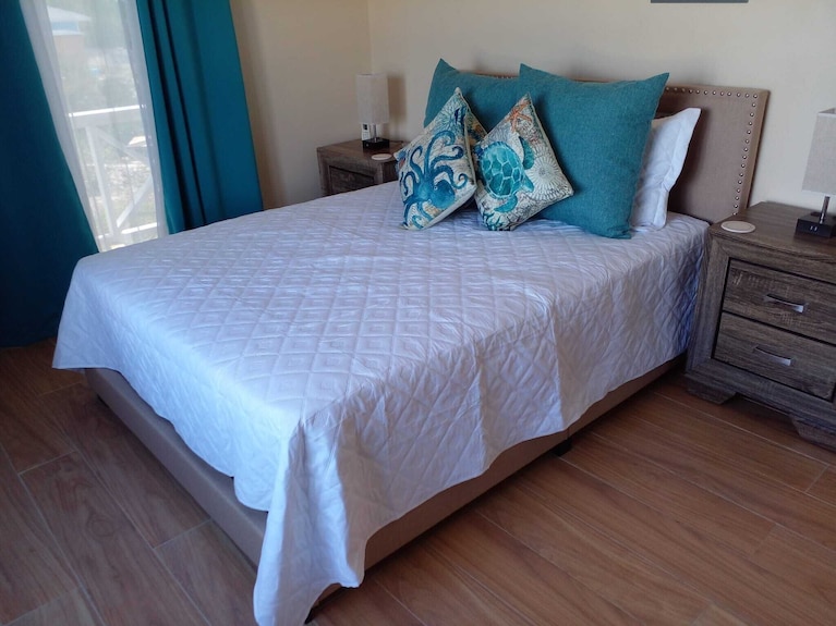 1-2 Minutes Away From The Beach - Caraïbes