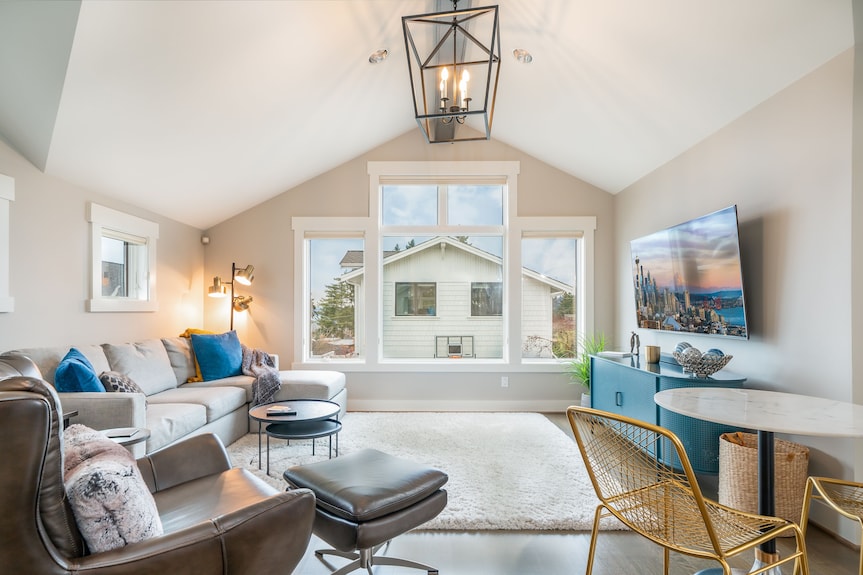 Wonderful Kirkland Guest House Near The Beach! - 西雅圖, WA