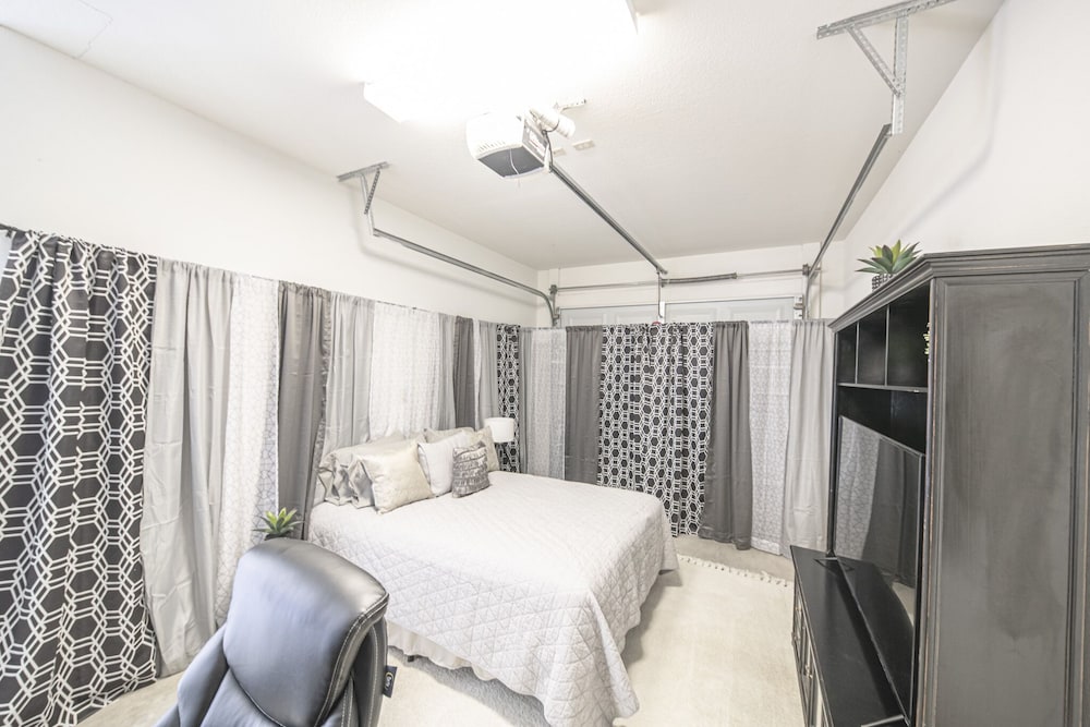 Right At Home-midland Retreat With Covered Patio - Midland, TX