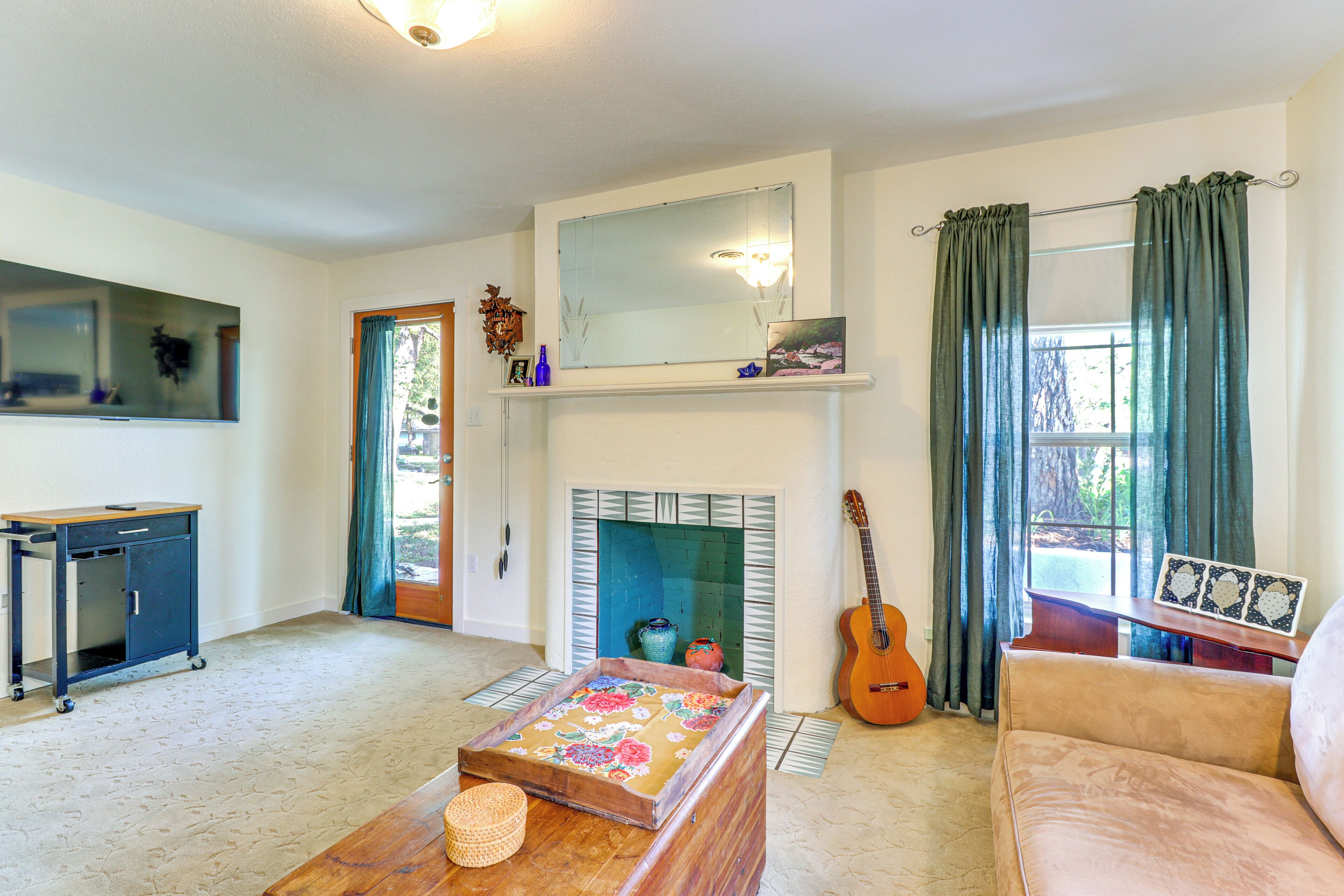 Walk To Mueller Lake Park! Home W/ Patio & Yard - Austin, TX