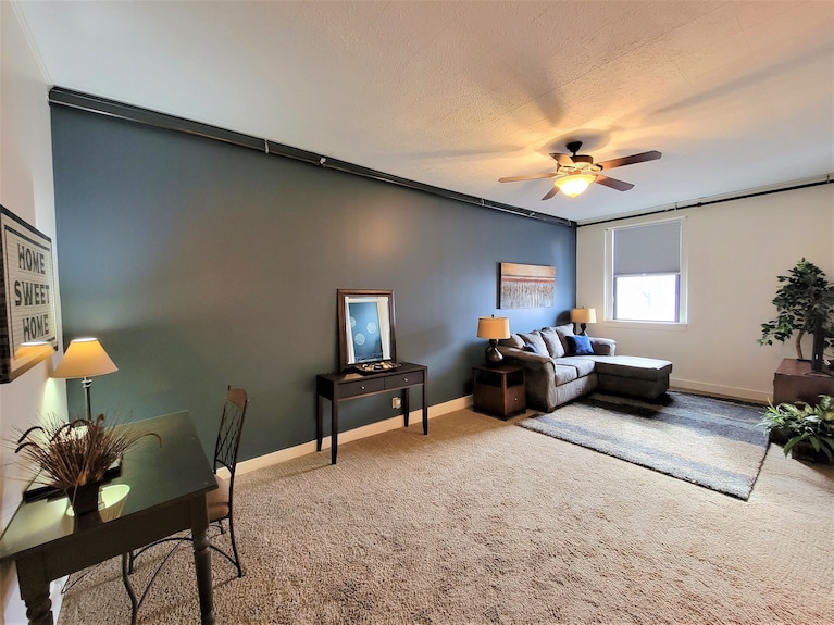 The Oxford 1br Apartment In Historic Downtown - Nebraska