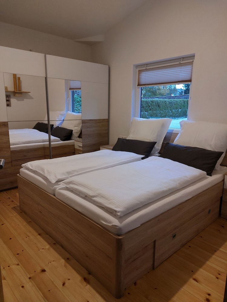 Gemütliches Neu Gebautes Ferienhaus Im Herzen Der Erzgebirges "Haus West" - Wolkenstein