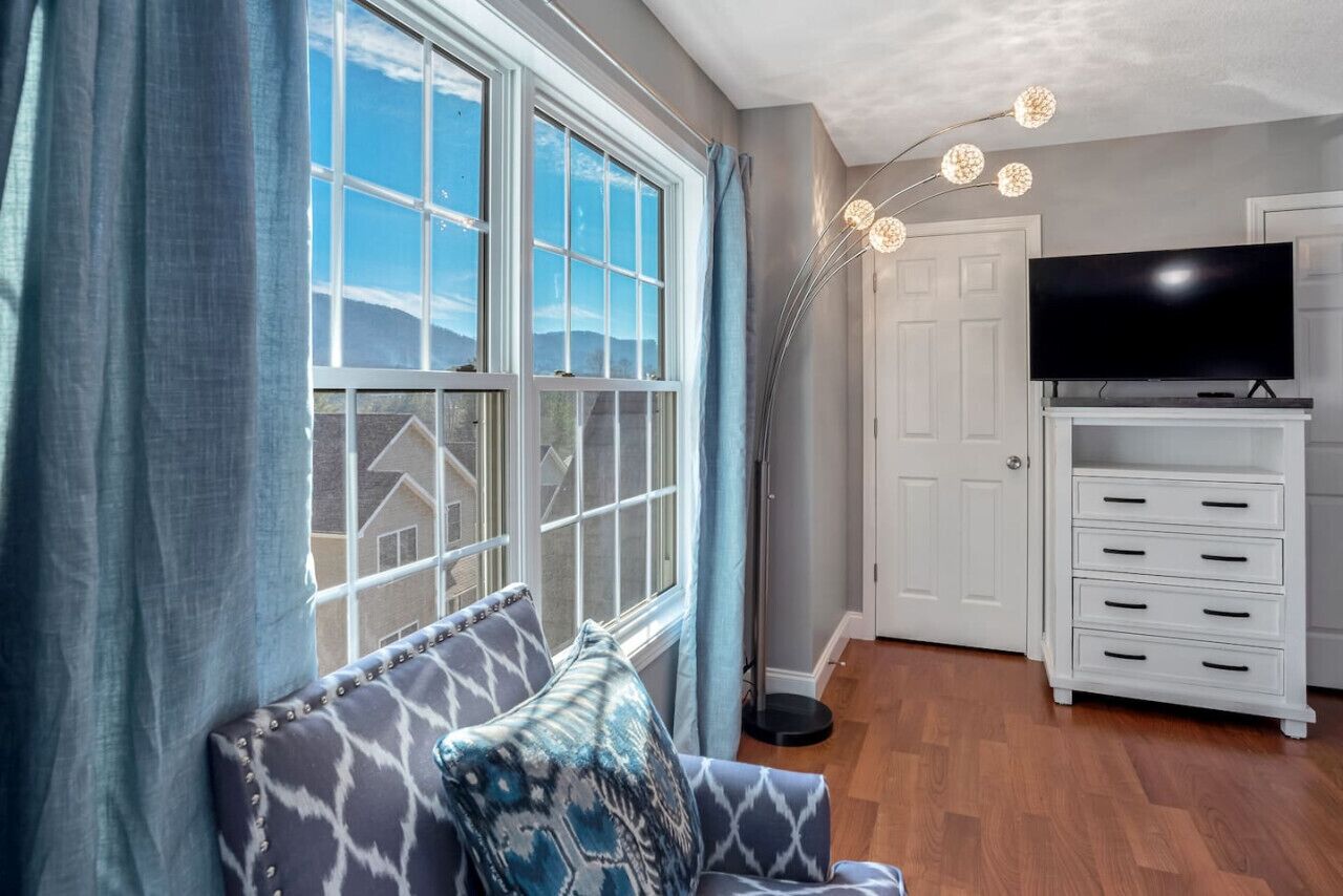 Wonderful Home With Hot Tub - Sierra Nevada