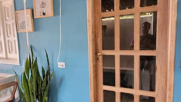 Quarto, 1 cama de casal, não fumadores | Minibar, cortinas/cortinados opacos, ferro/tábua de engomar