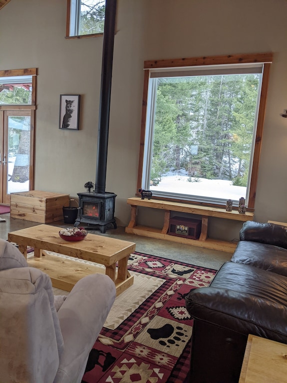 Elegant Ten Mile Creek Cabin- Near Helena - Montana