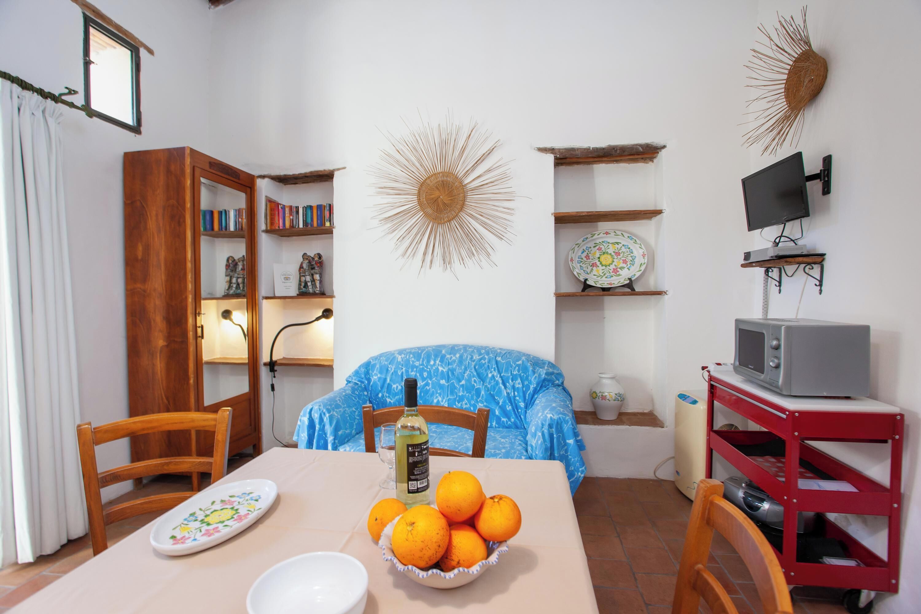 Pet-friendly Apartment "Hora Hora" With Garden & Wi-fi - Orosei