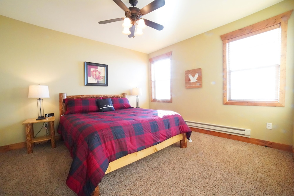 Perfect Mountain Family Condo Near Grand Targhee And Driggs - 德里格士
