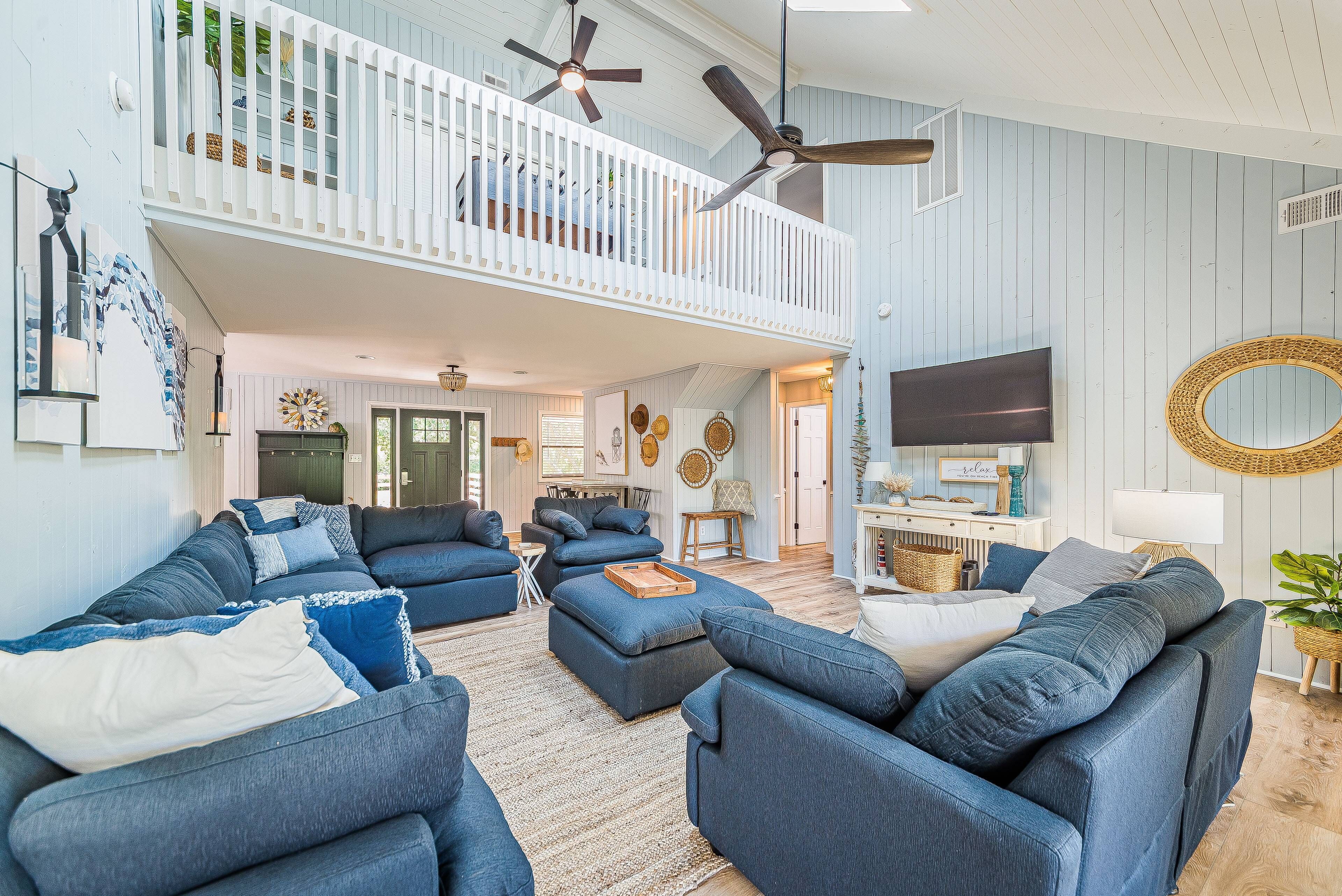 K2025 Beach Blessing; Beautiful Décor, Quiet Area, Hot Tub, Pets Allowed! - Southern Shores, NC