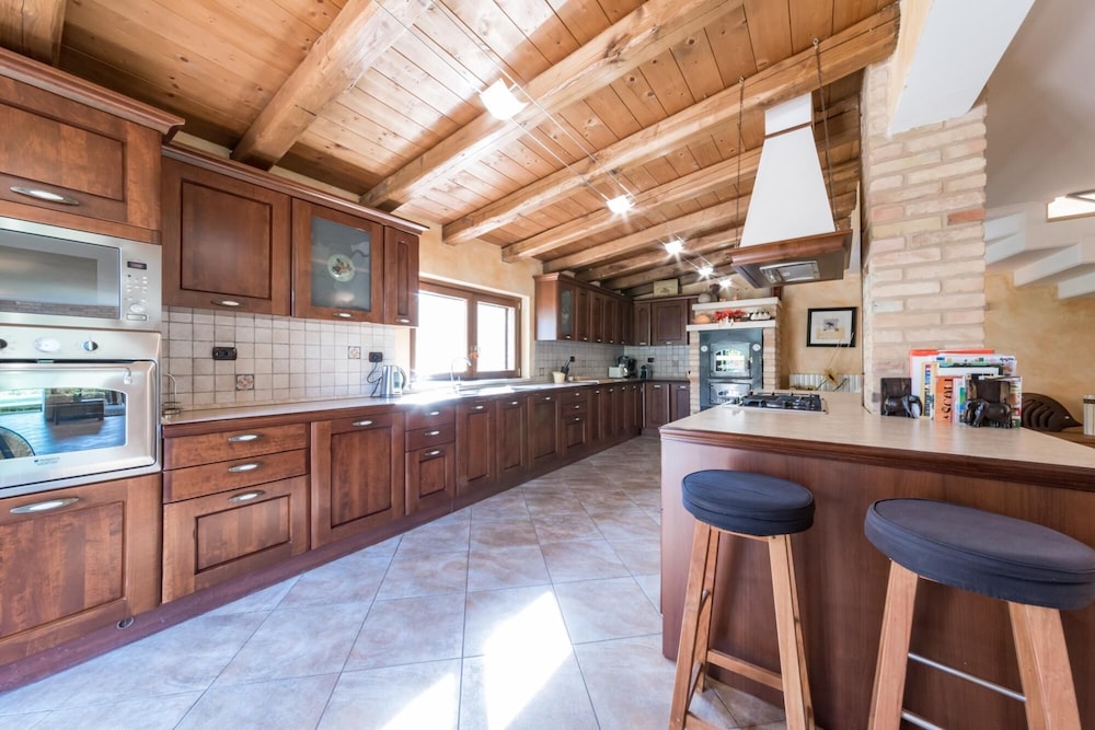 Casale Rosy 6 2 In Offida - Ascoli Piceno