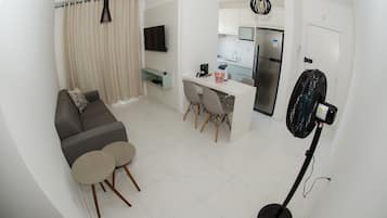 Apto Nantes com Vista pro Beto Carrero World - Penha - SC | 2 quartos, individualmente decorados, individualmente mobiliados