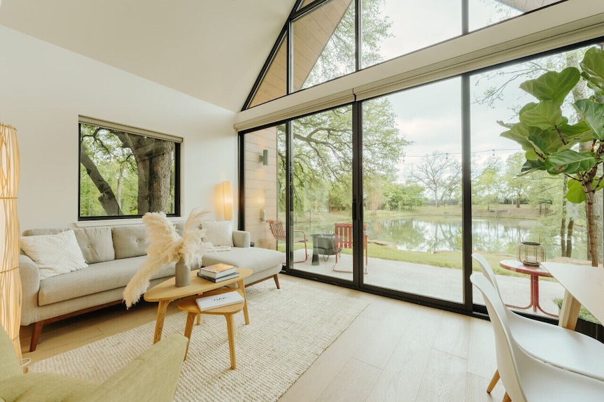 Lakeside East At Live Oak Lake | Modern Cabin - Waco, TX