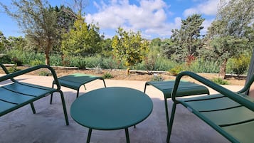 Suíte estúdio | Vista para o jardim