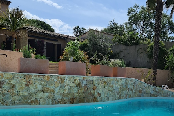Piscina exterior sazonal