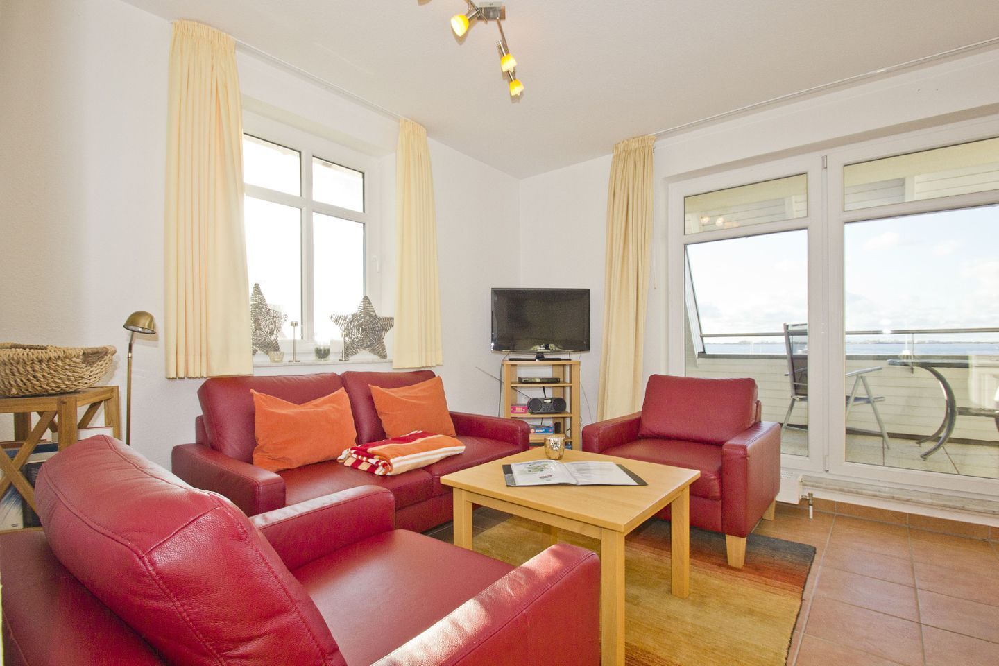 Apartment Near The Harbor With Balcony And Sea View - Hafenhäuser Wiek 07 - - Wiek