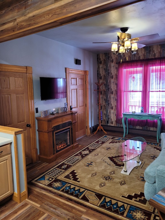 In The ️ Of Deadwood, The Jordan's, Newely Remodeled! - 戴德伍德