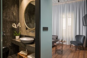 Suite Deluxe | Sala de estar | Televisor LED 