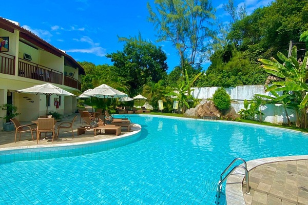 Apartamento | Piscina | 2 piscinas exteriores, da(s) 8:30 à(s) 18:30, toldos gratuitos