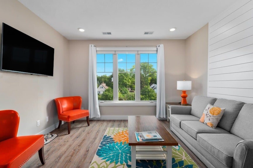 Cityside Lofts: Unit 11 - Traverse City, MI