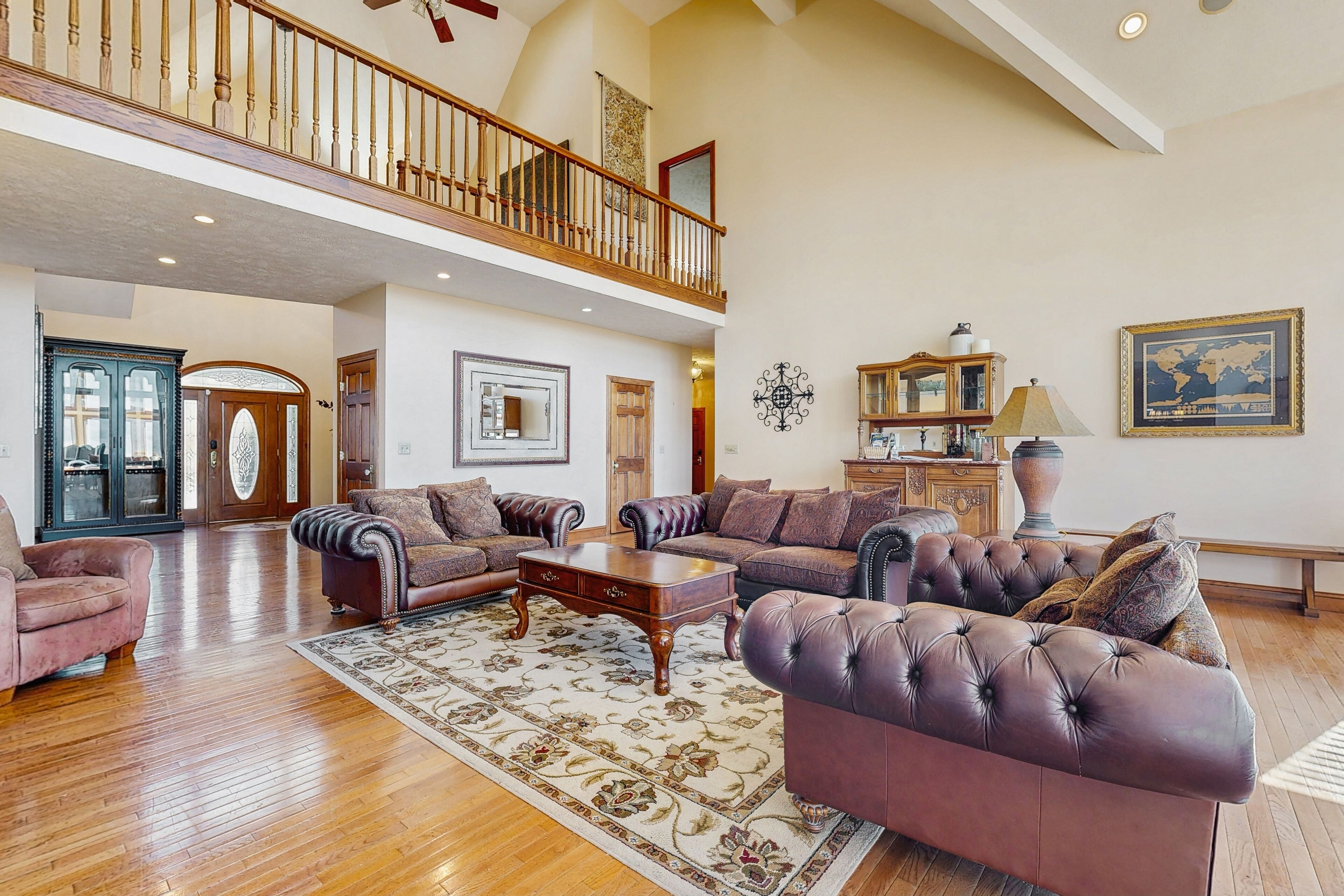 10-acre Manor With Blue Ridge Views, Game Room, Hot Tub & Private Vintage Diner - Maggie Valley, NC