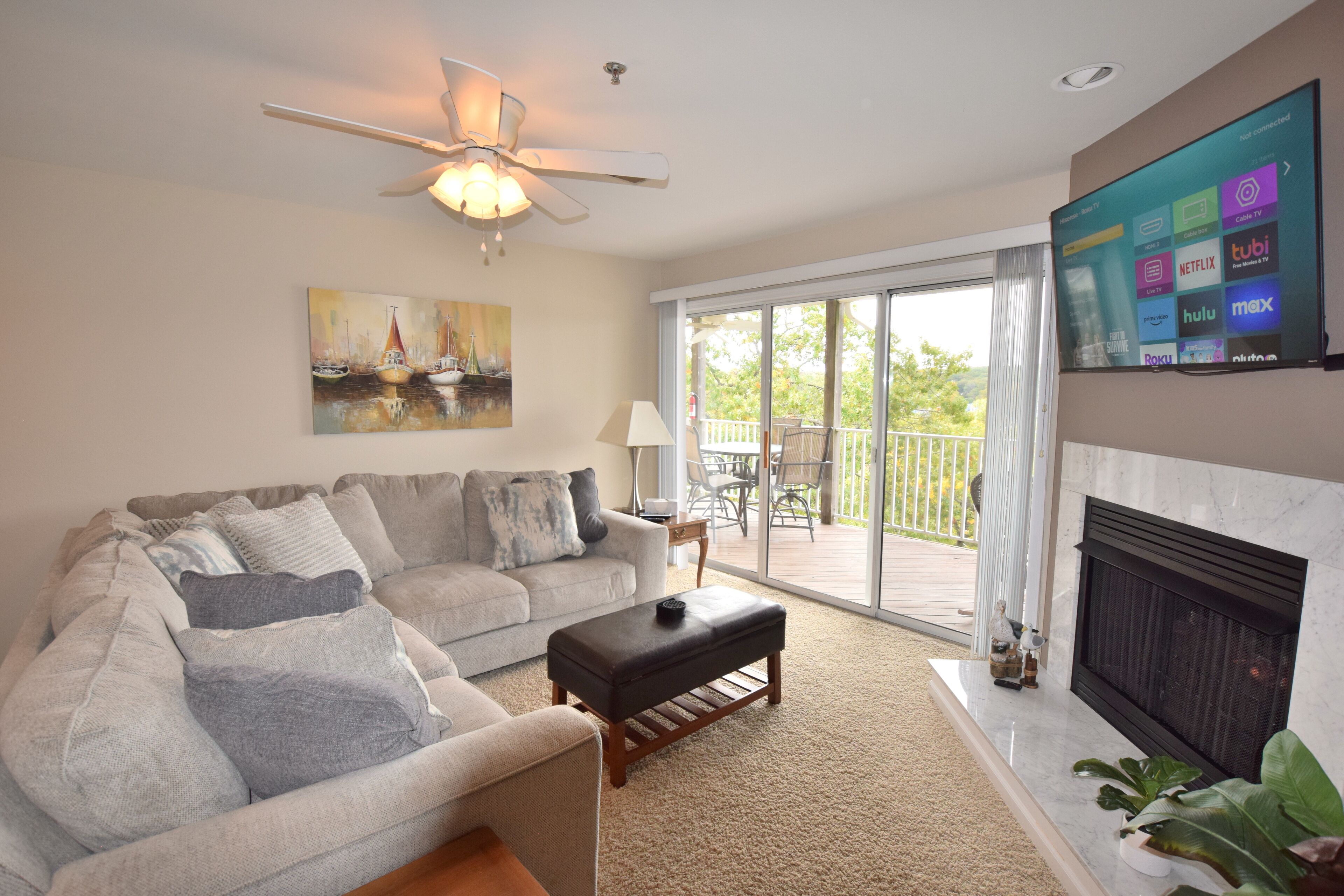 Ledges-middle Of It All-very Clean-2 Pools-sandy Beach - Boat Slip Available - Osage Beach, MO