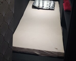 1 quarto, Wi-fi grátis, roupa de cama fornecida 