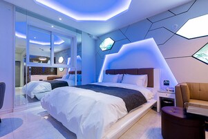 Quarto superluxo (2F, Self-Check in) | Individualmente decorados, individualmente mobiliados, Wi-Fi de cortesia