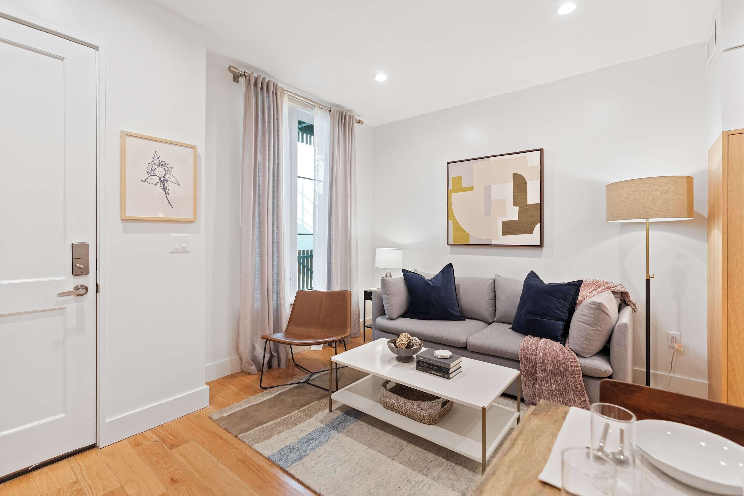 1 Bedroom Suite, On- Site Parking Available! - Mount Pleasant, SC