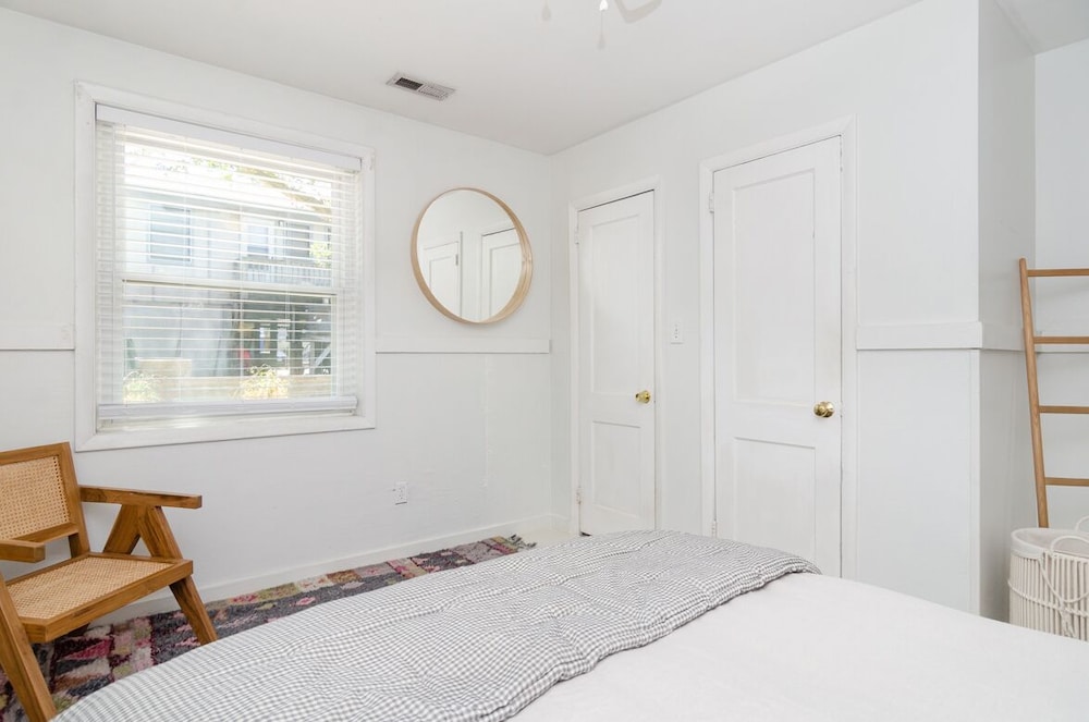 Lower Level Duplex Packed With Style And Charm! - Wrightsville Beach, NC