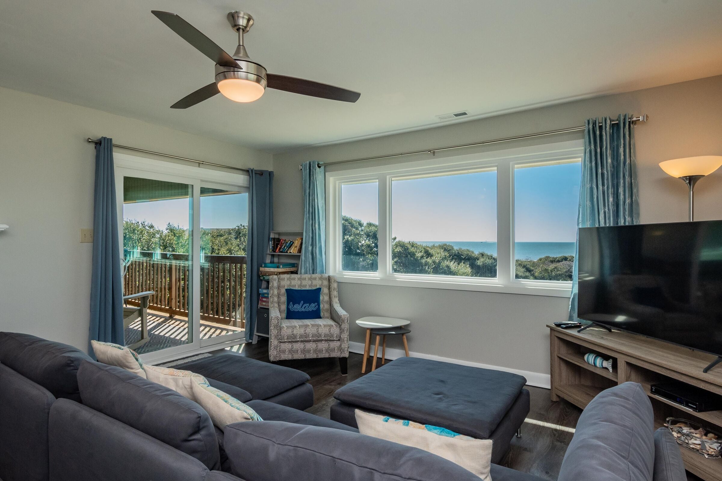 Castaway: Caswell Condo With Expansive Ocean Views, Community Pool, Community Be - Bald Head Island, NC