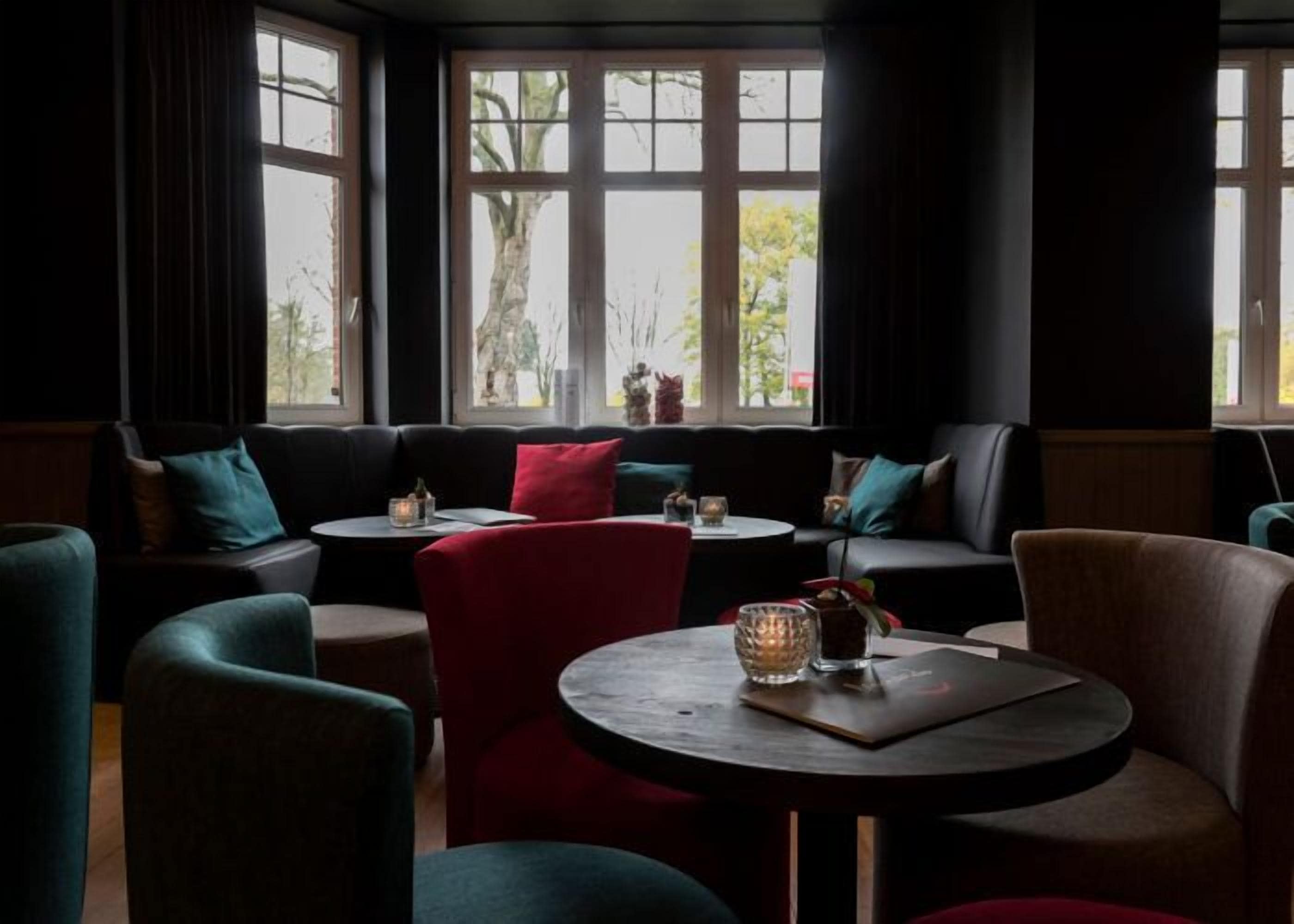 2 restaurantes, café da manhã, culinária italiana